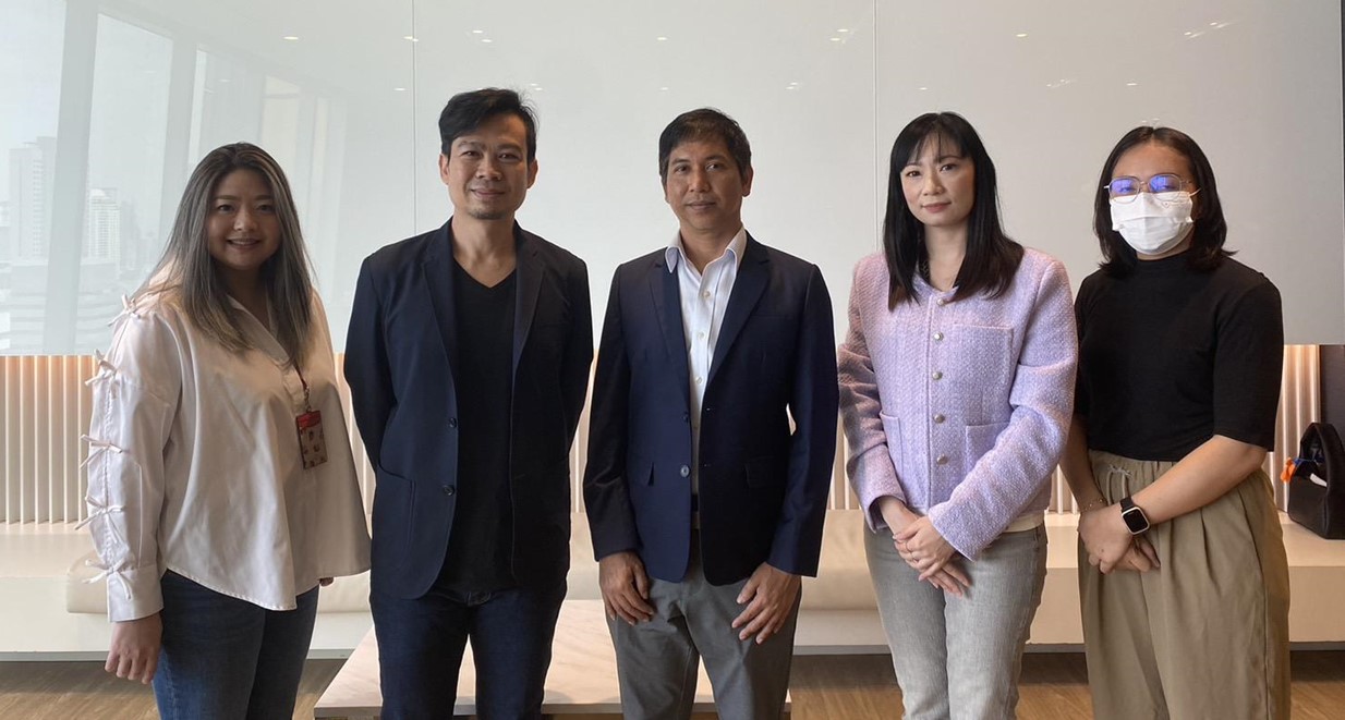 สถาบันประกันภัยไทยเข้าสวัสดีปีใหม่ Ayudhya Capital Services Co., Ltd ...