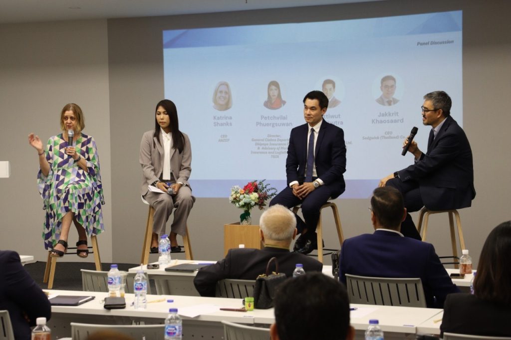 Thailand Insurance Institute, together with ANZIIF, organized a seminar ...